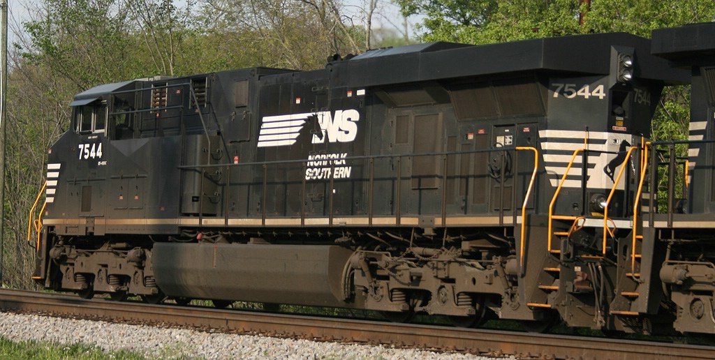 NS 7544